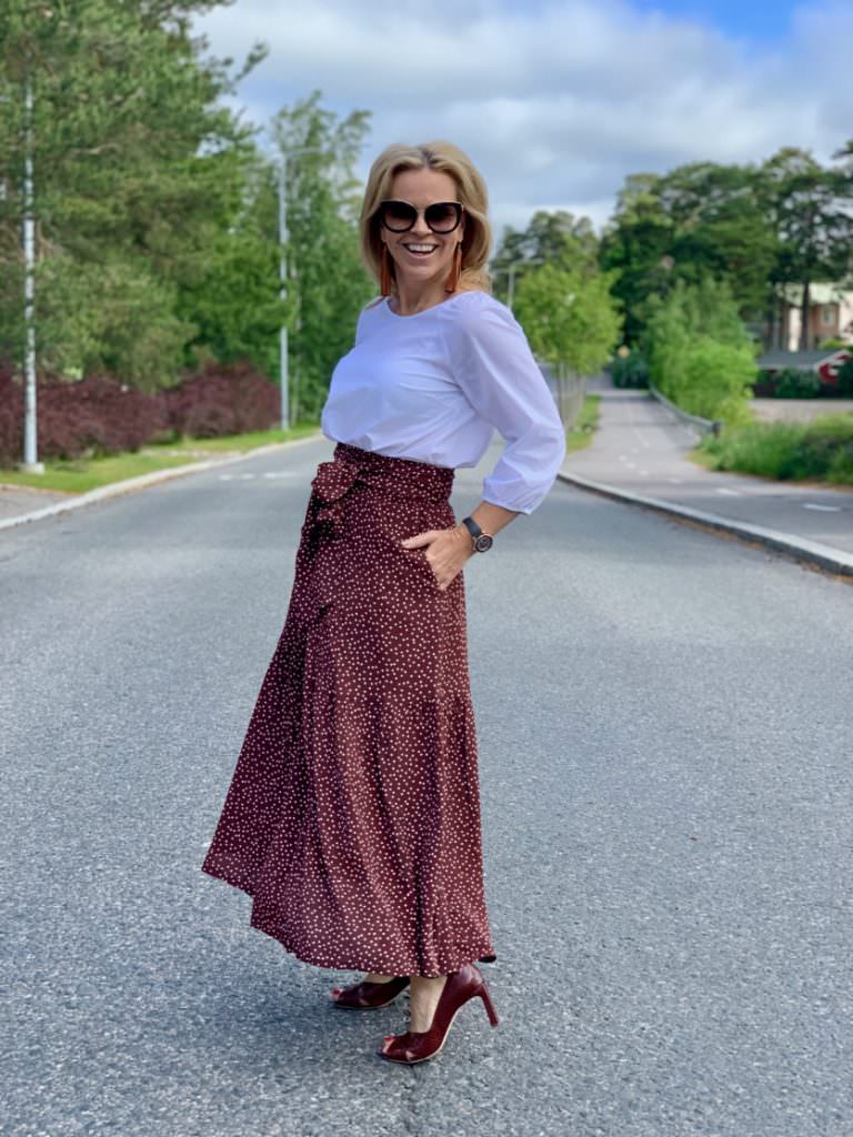 Sharon pallohame pistää tanssimaan - DOPP