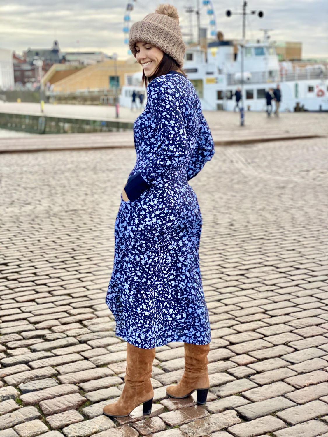 Sinisen ystäville Logan mekko - DOPP